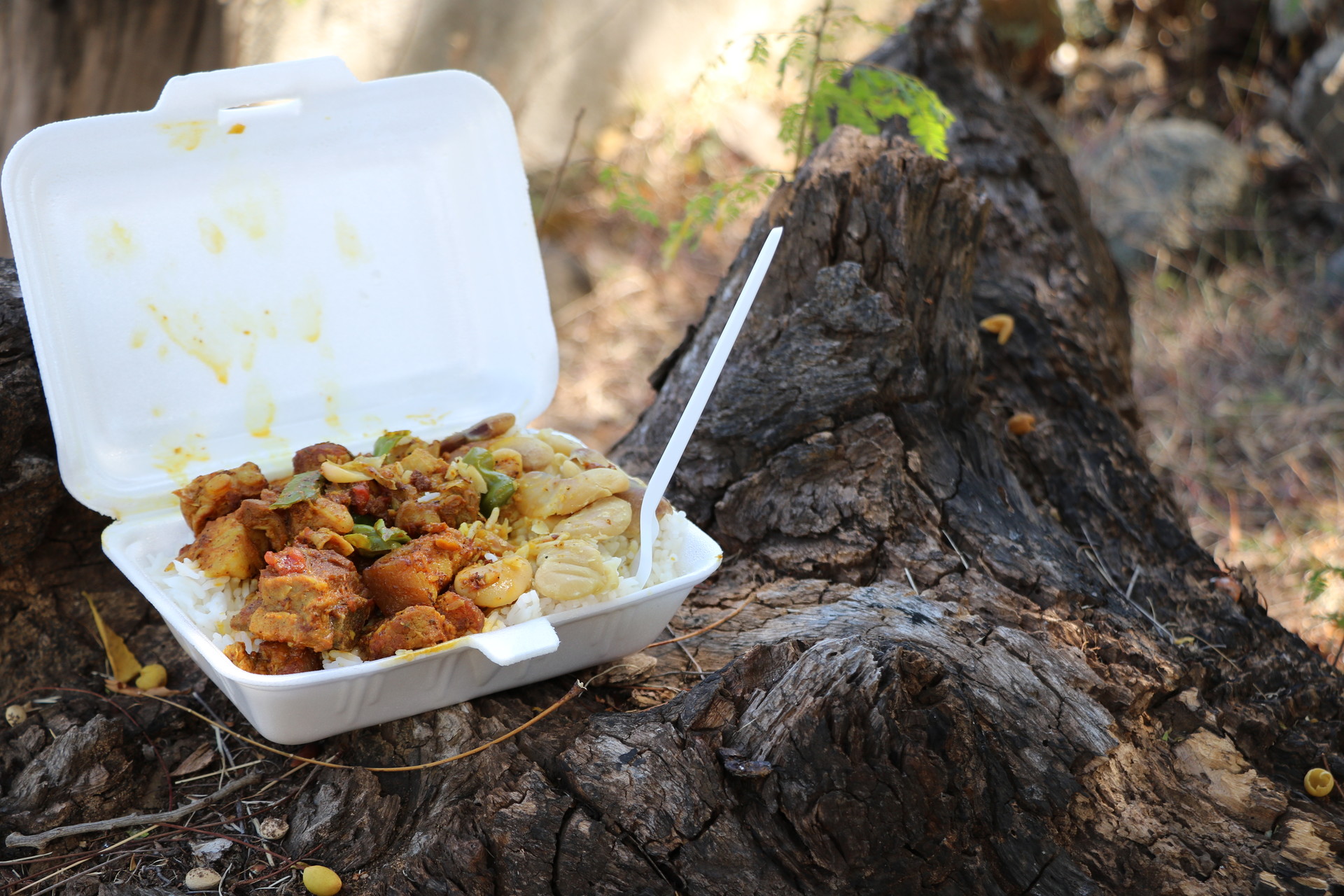 MANGER UNE BARQUETTE CRÉOLE DE LA RÉUNION - Office de Tourisme de l ...